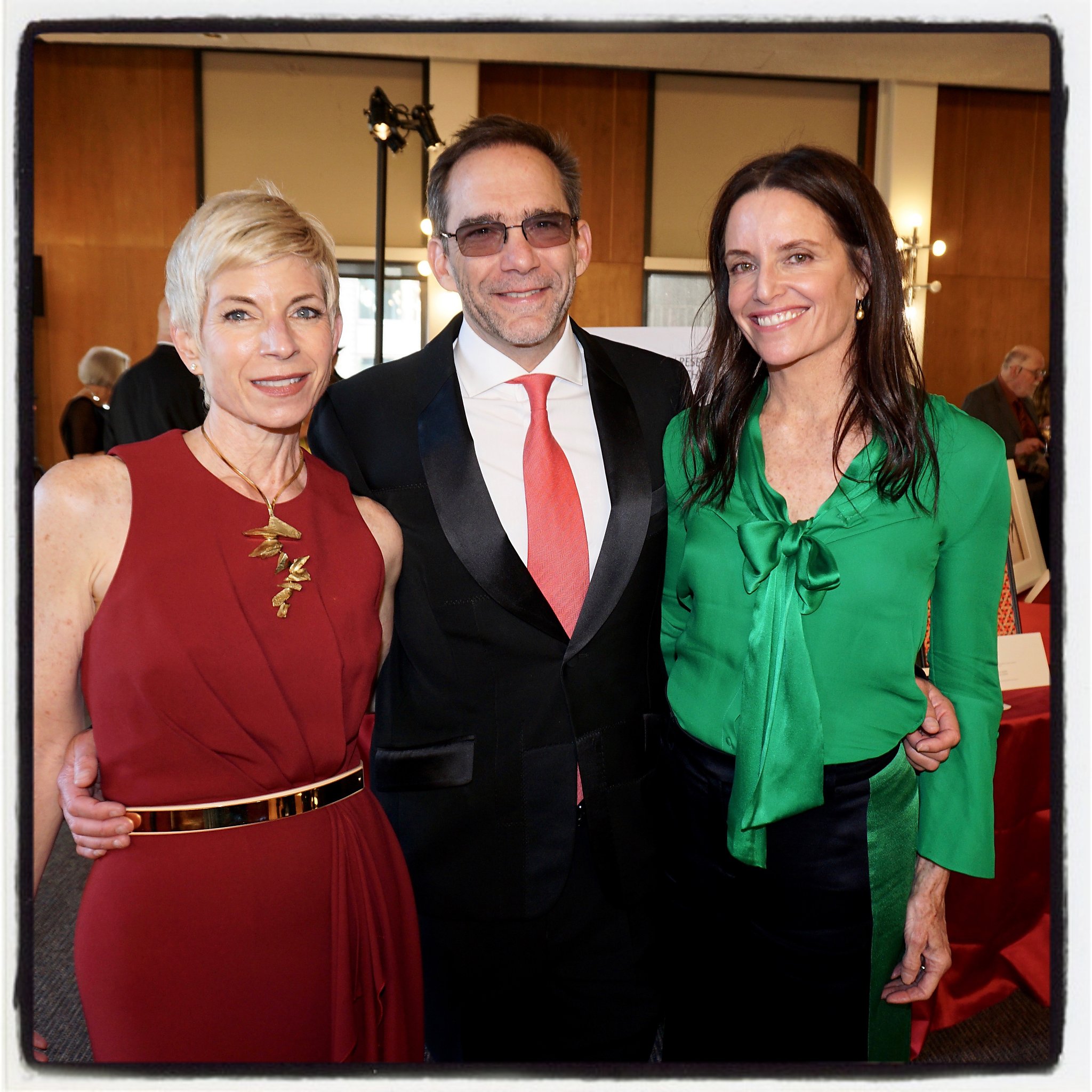 Berkeley art patrons celebrate 10 years with Larry Rinder