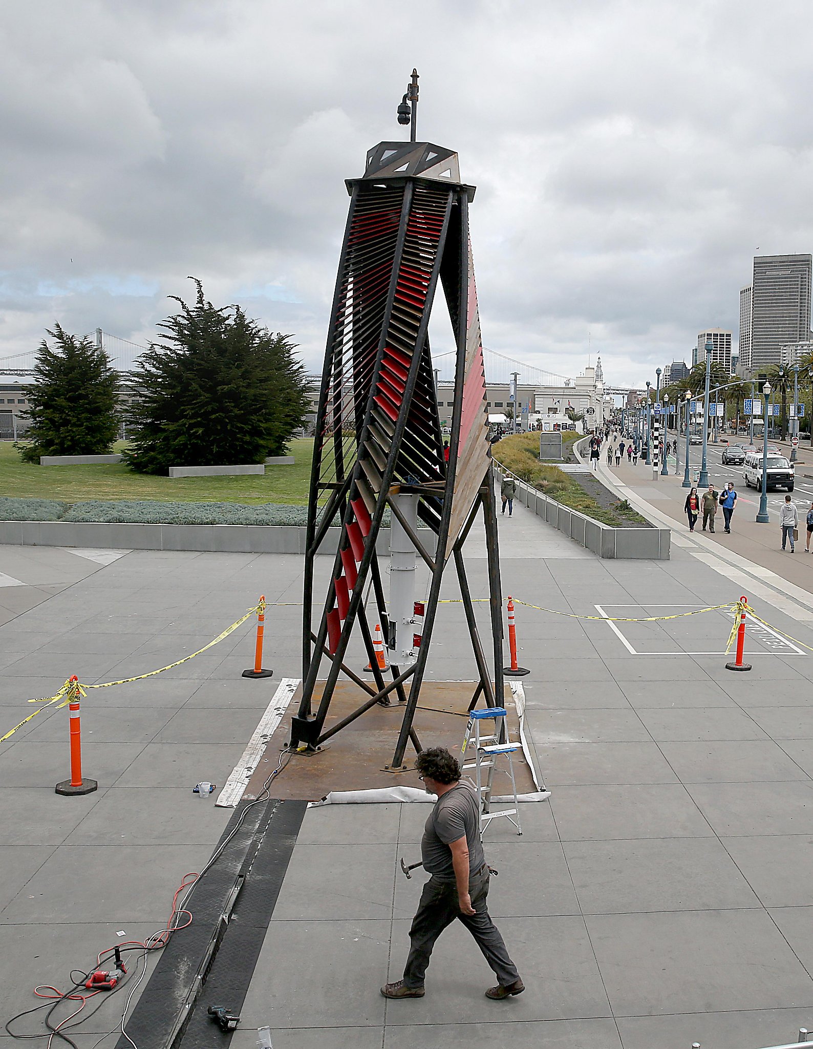 Periscope at Pier 27 peeks into Israel, live, from across the world
