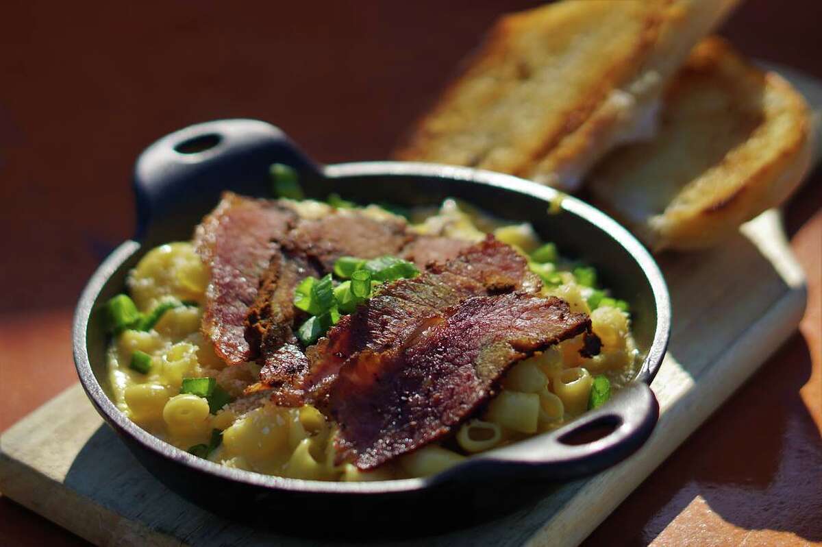 Clear Lake's former landmark, Turtle Club, has new life as Barge 295