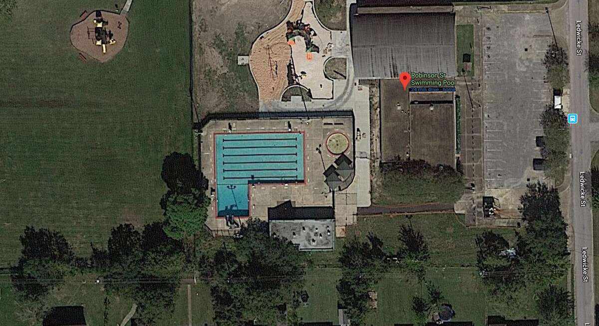 Houston’s Texas-shaped pool is now open to the public — for a price