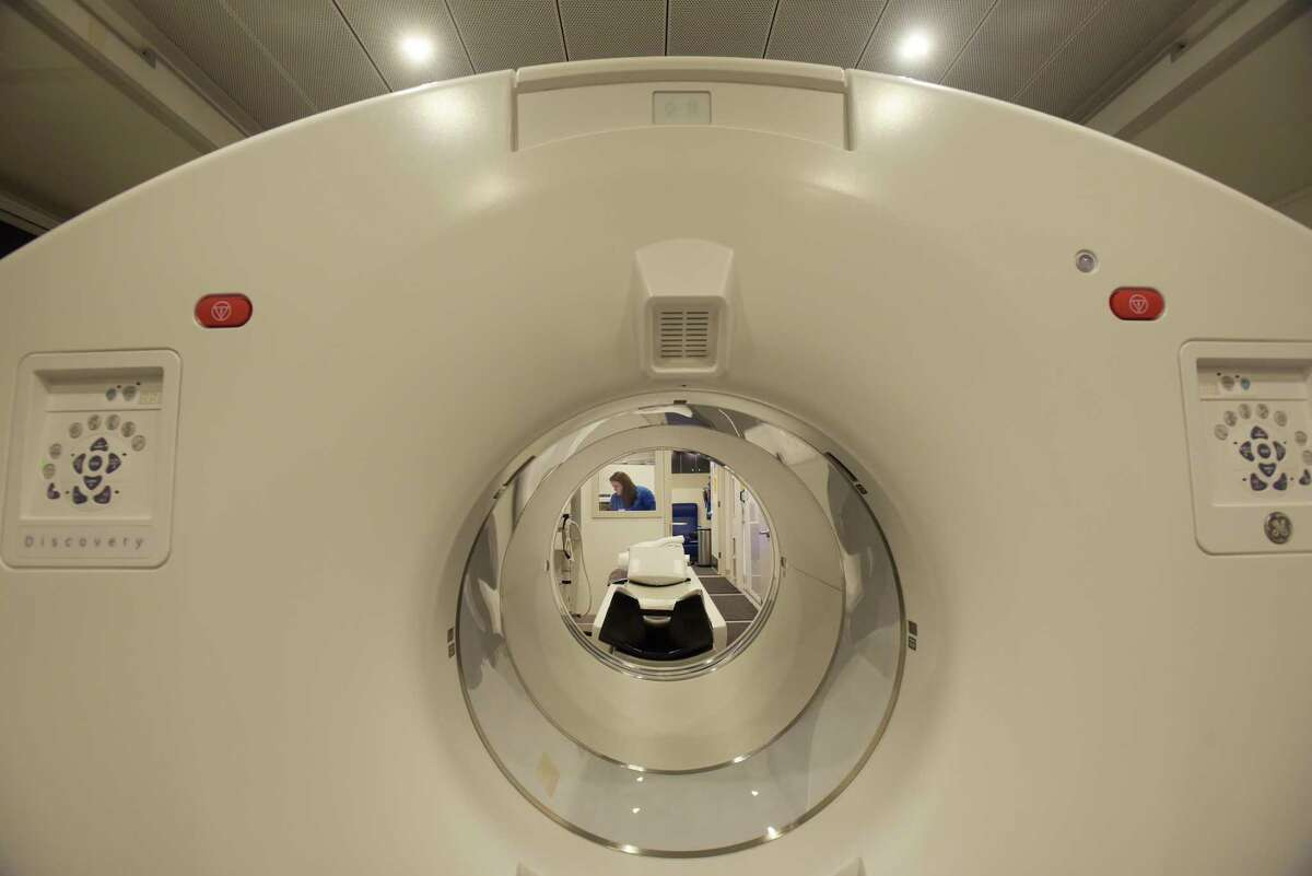 Photos: Mobile PET/CT truck