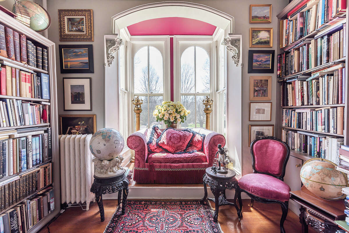 House of the Week: Mansion in Kinderhook