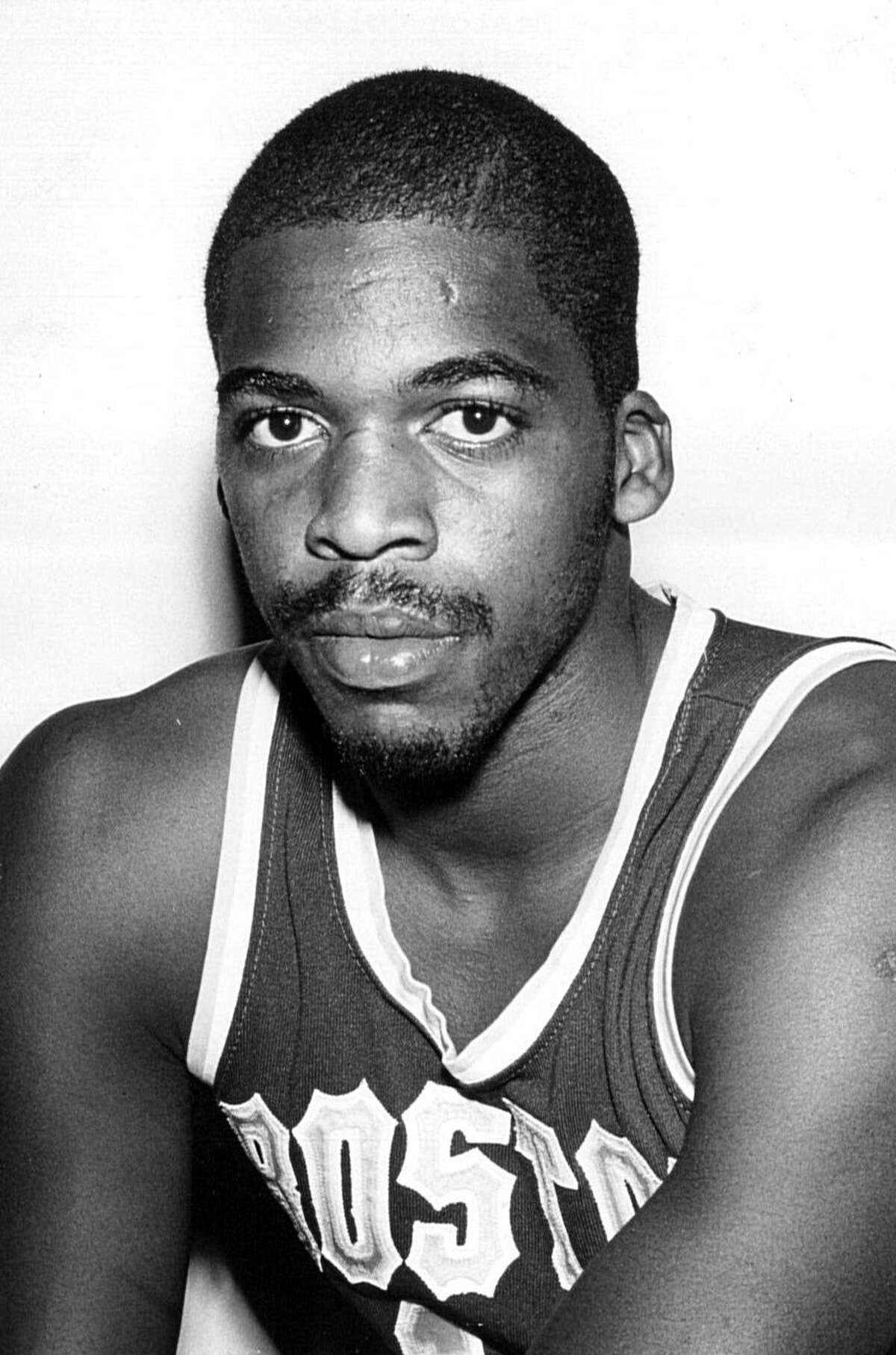 Harding High School to keep name