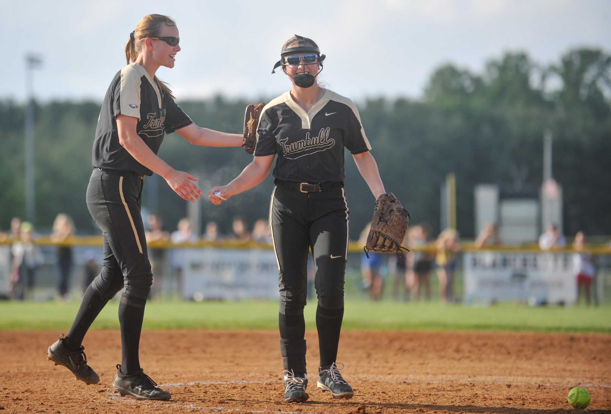 SOFTBALL Gell leads Trumbull past Newtown in Class LL quarterfinals