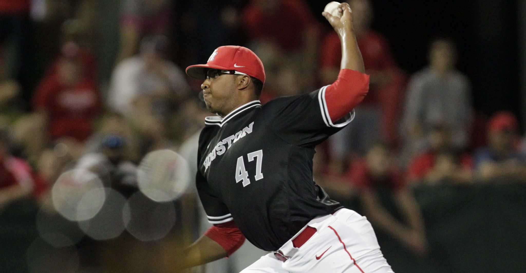 Aaron Fletcher, UH defeat Purdue at Chapel Hill Regional