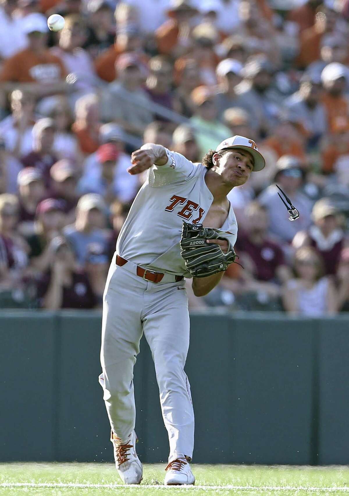 Texas advances to championship game
