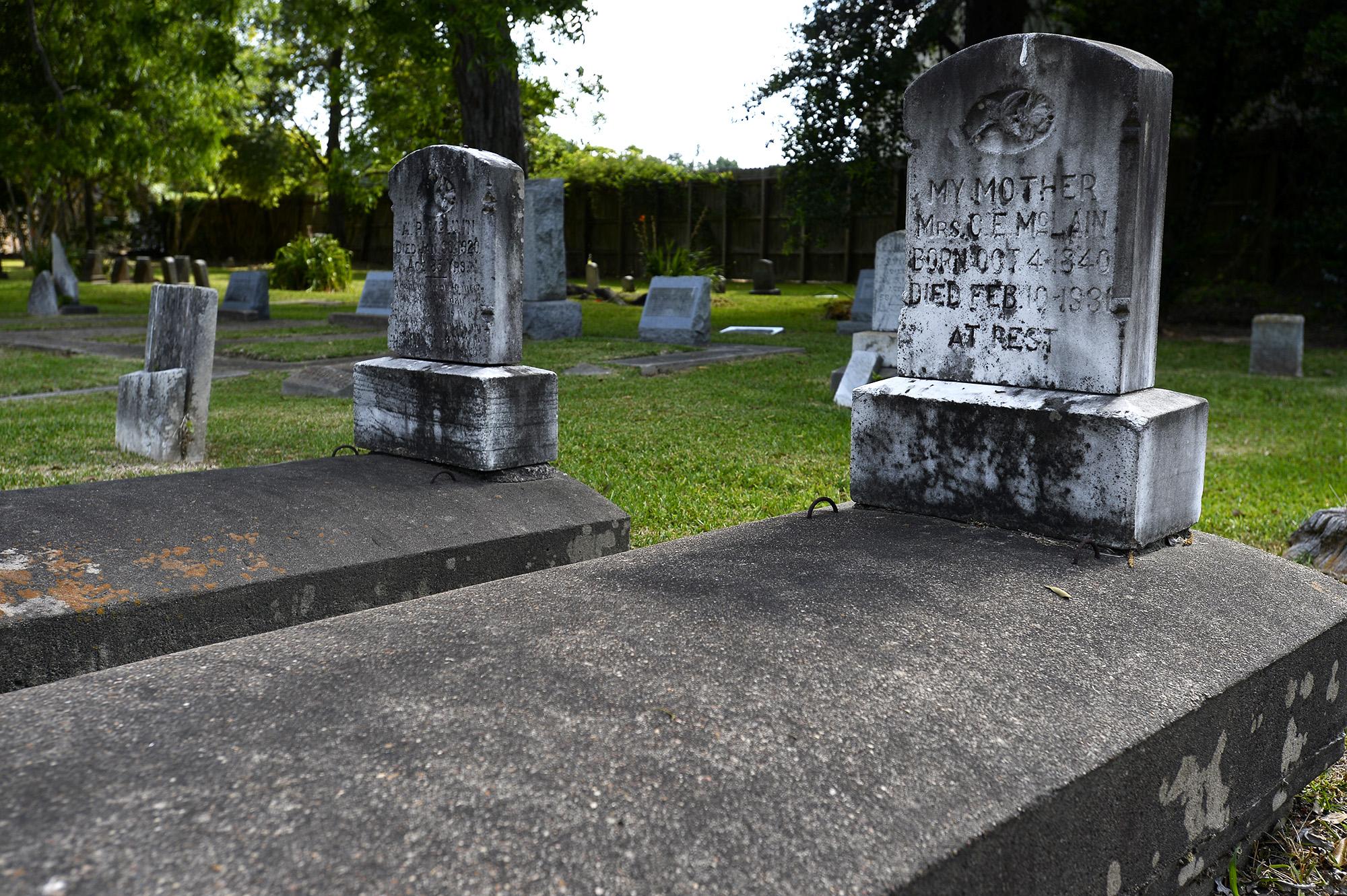 Photos: Spell Cemetery remains link to pioneer past