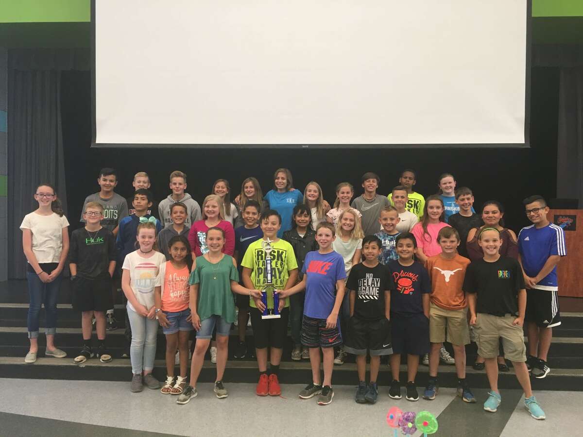 KMB recognizes schools for being green and clean