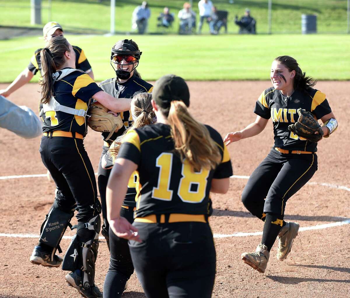 Class LL softball: Amity stuns Southington with late rally