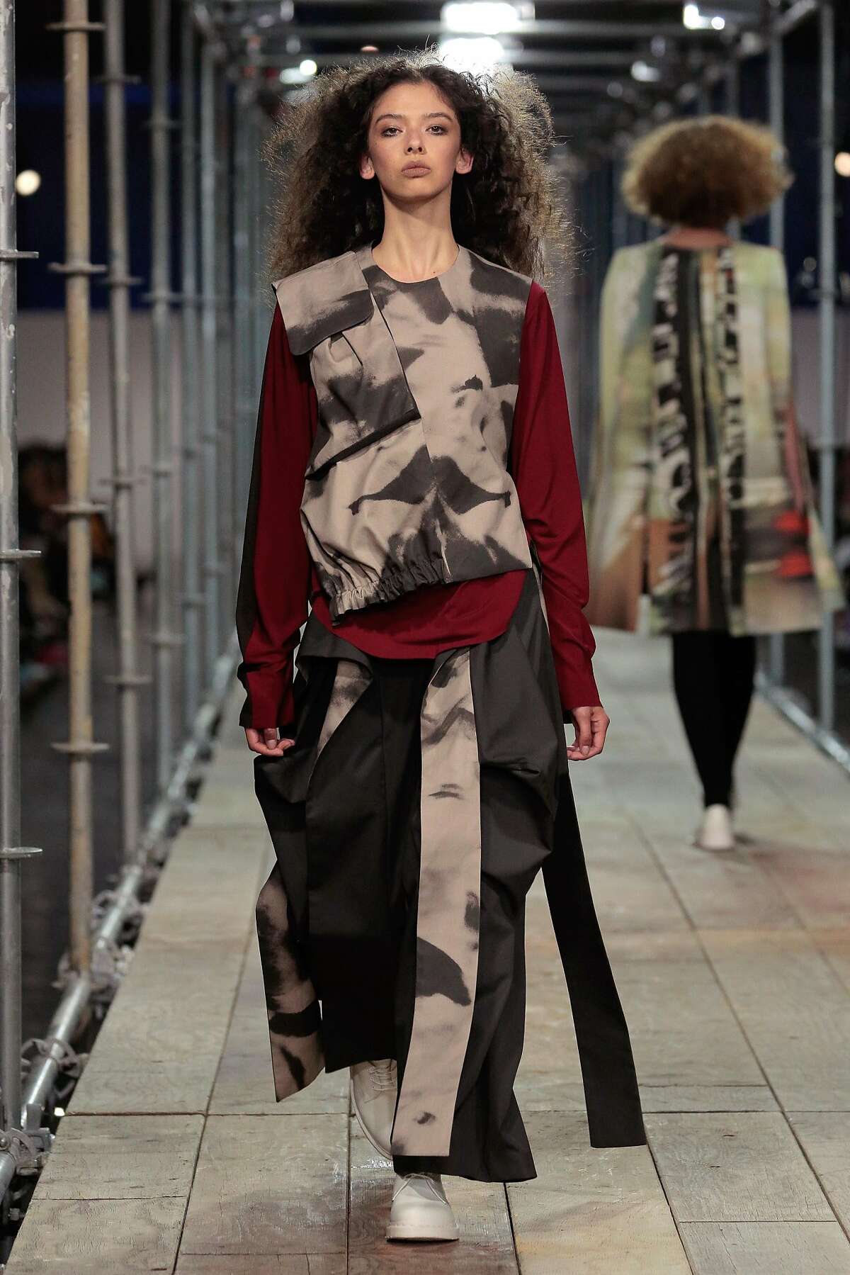 Real-world issues show up on SF’s student fashion show runways