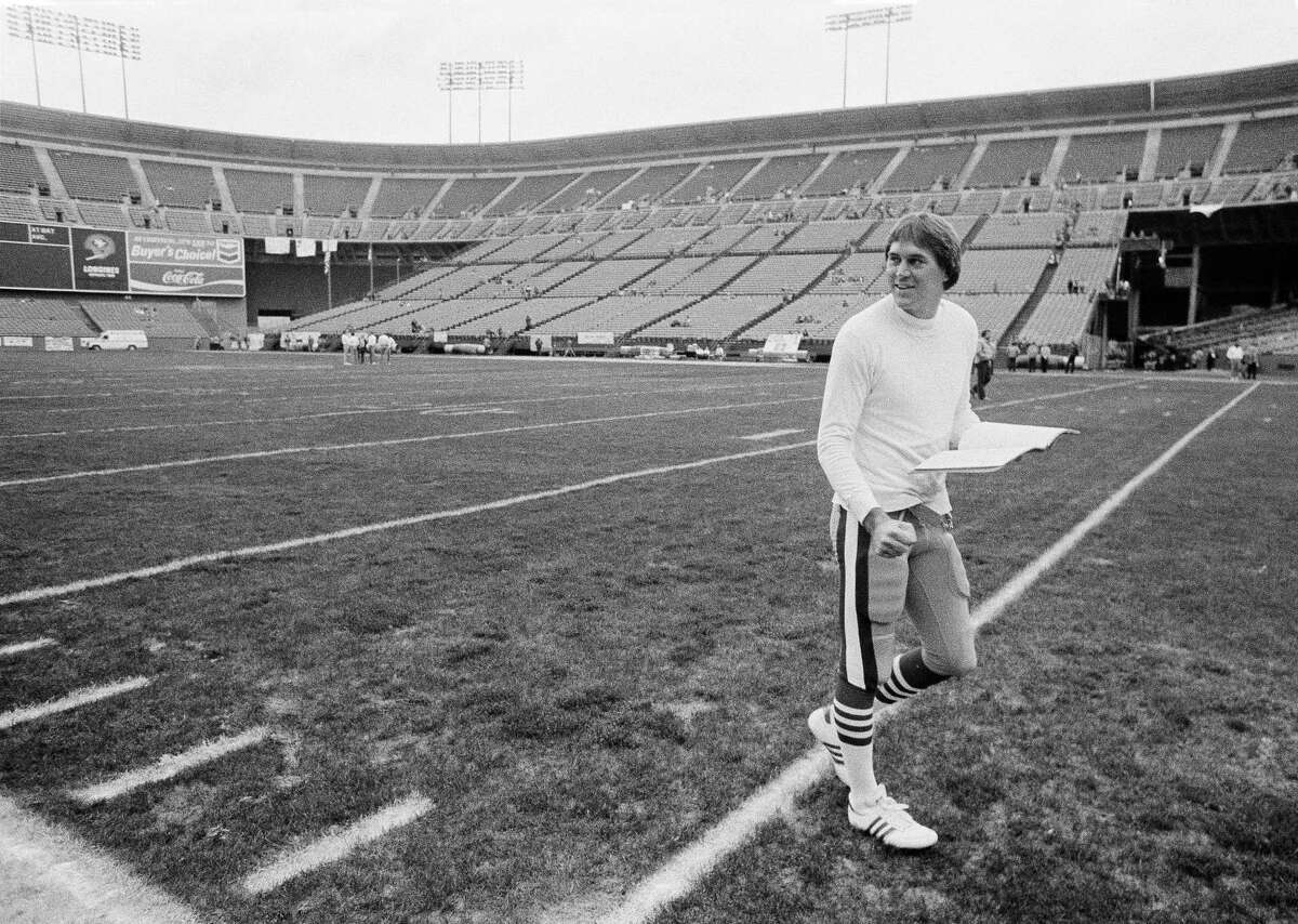 Dwight Clark’s death leaves a void in San Francisco’s heart