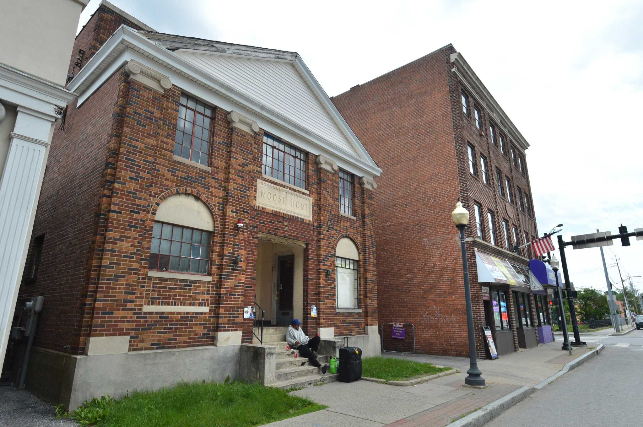 New life proposed for old Moose lodge