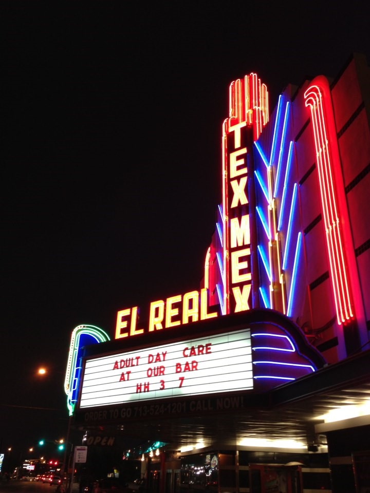 Houston restaurant getting Texas-wide attention for hilarious sign