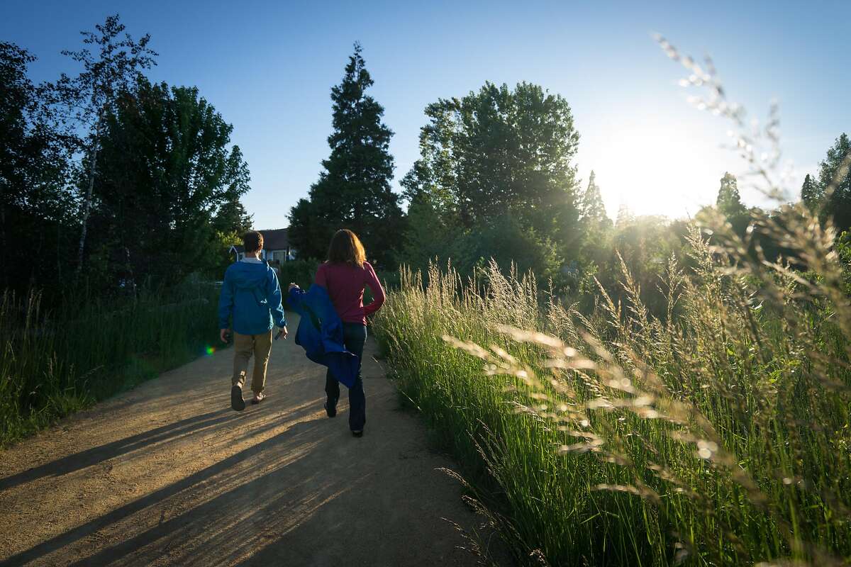 Bohemia lives on in these artsy, budget-friendly California destinations