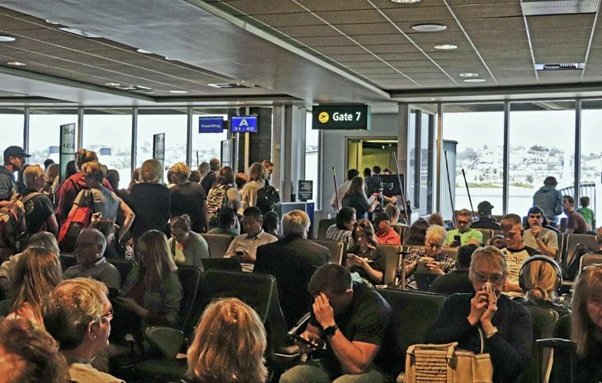 United Airlines' new boarding process: Back to the future