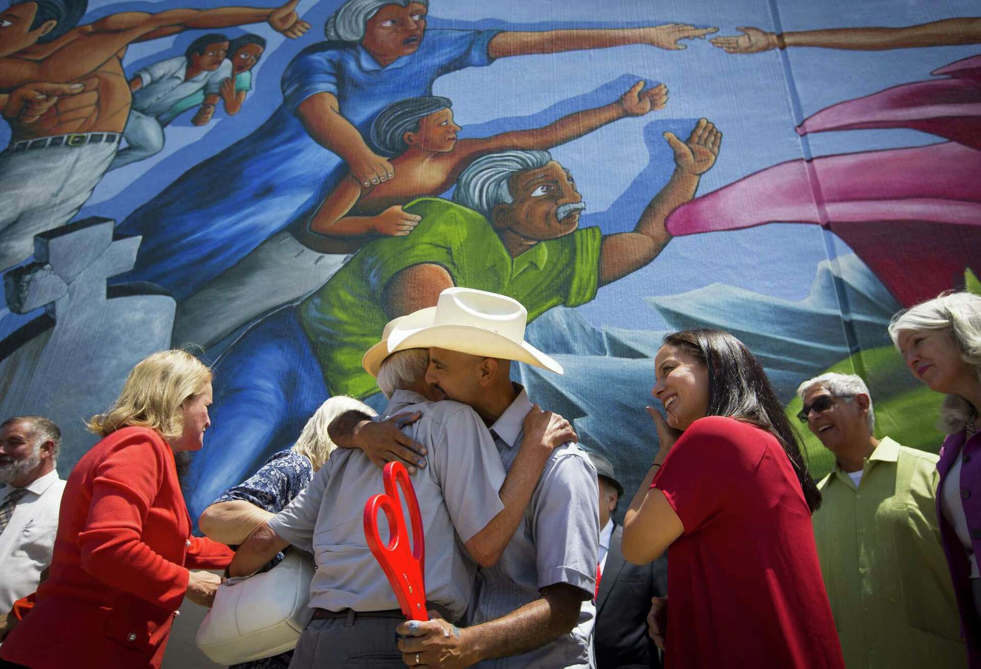 The ‘Rebirth’ of an East Houston landmark: Leo Tanguma’s iconic Chicano ...