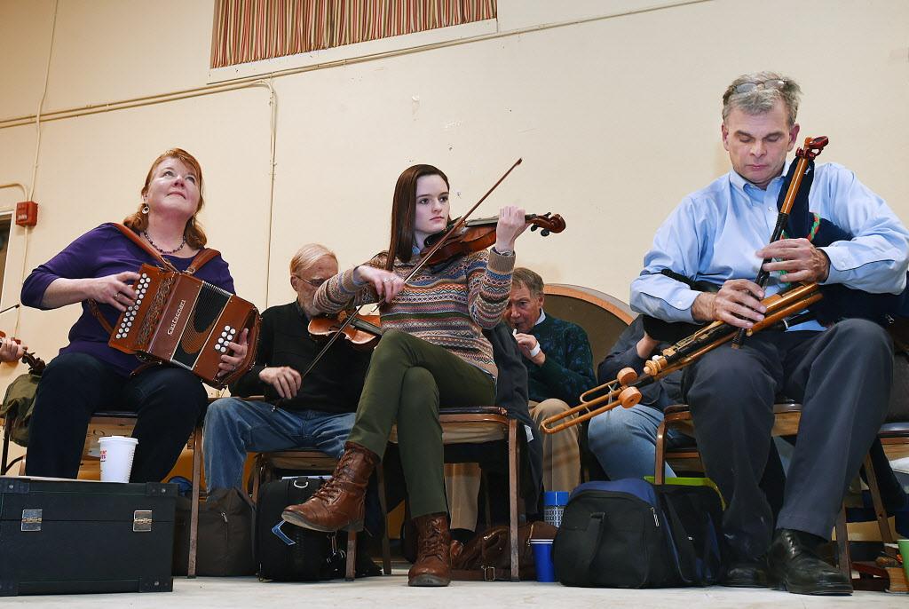Shared beats: Performers gather in Milford for traditional Irish music ...