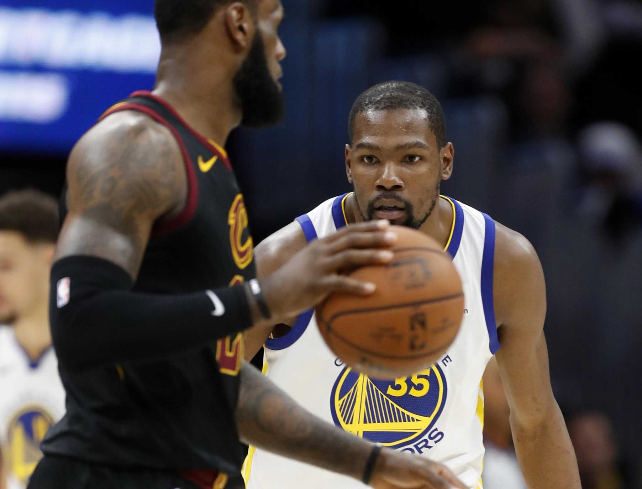 Kevin Durant turns tables on LeBron James