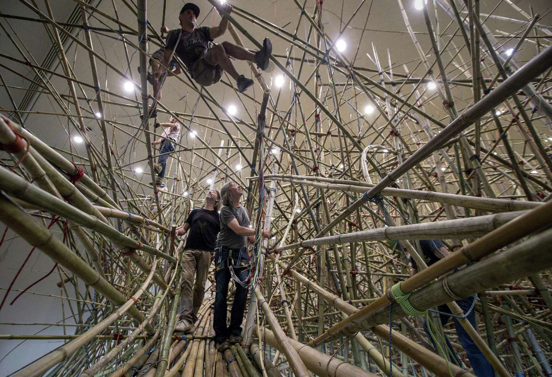 ‘Big Bambú’ installation invites physical interaction at Houston's ...