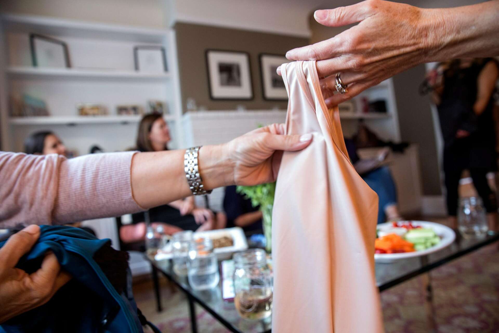 Selling bras like Tupperware: Ruby Ribbon reshapes direct sales