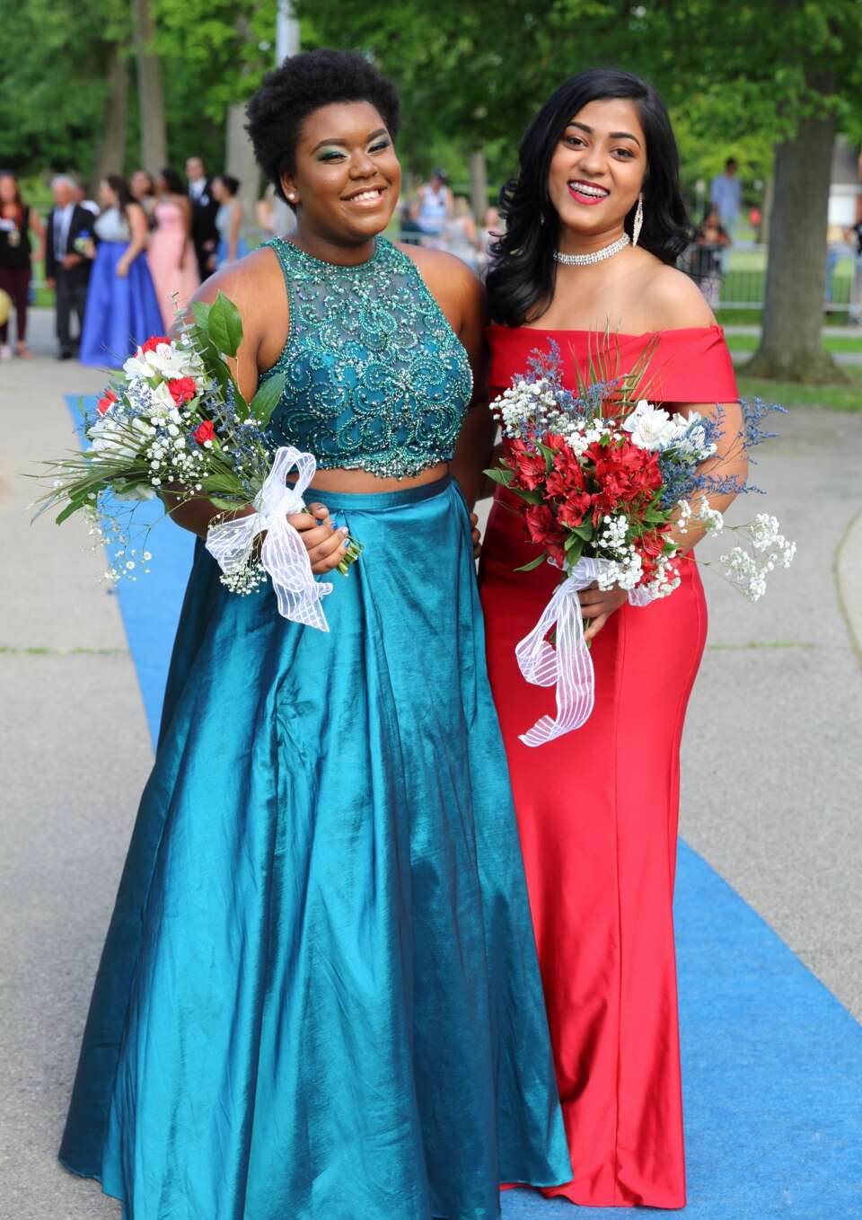 School moves prom night to avoid conflict with Ramadan