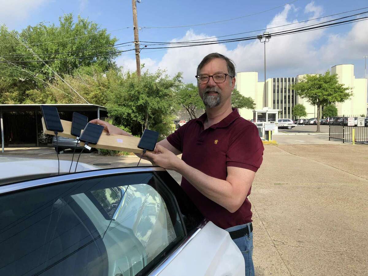 PCMag testing ranks cellular speeds across Houston