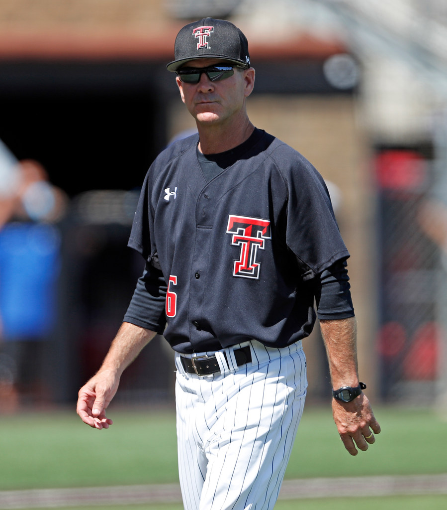 COLLEGE BASEBALL: Texas Tech opens regional against Notre Dame