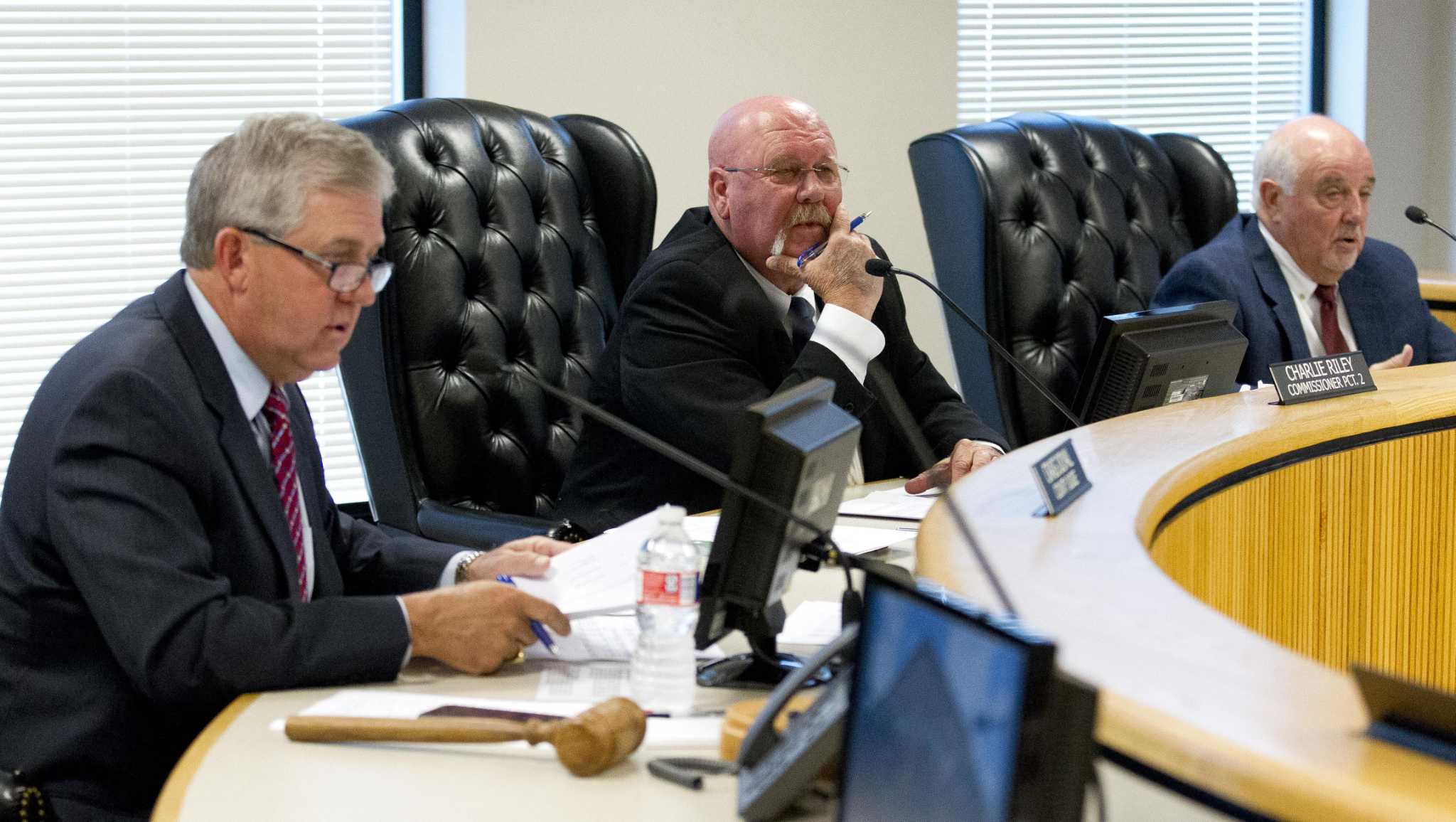 Commissioners hold on fund allocations to sell remaining $89M in bonds ...