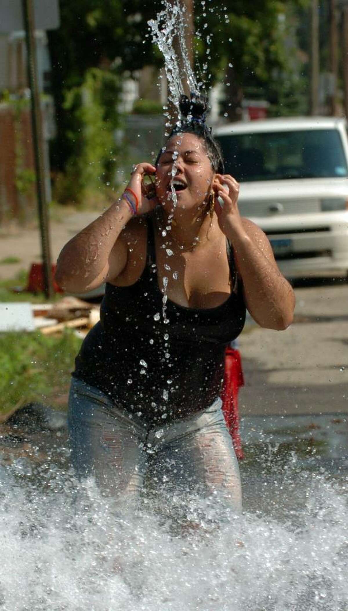 Cooling centers ready, but unused, as heat wave tightens grip