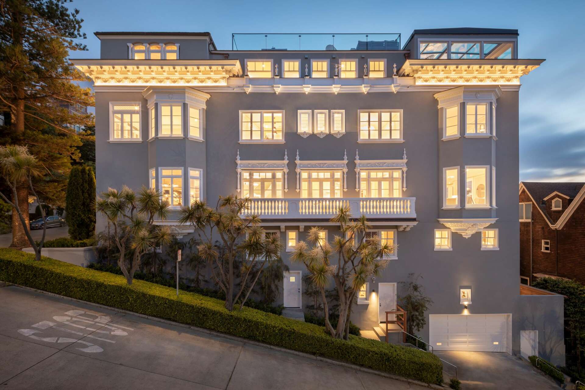 Look inside San Francisco's iconic Getty mansion that just sold for $27 ...