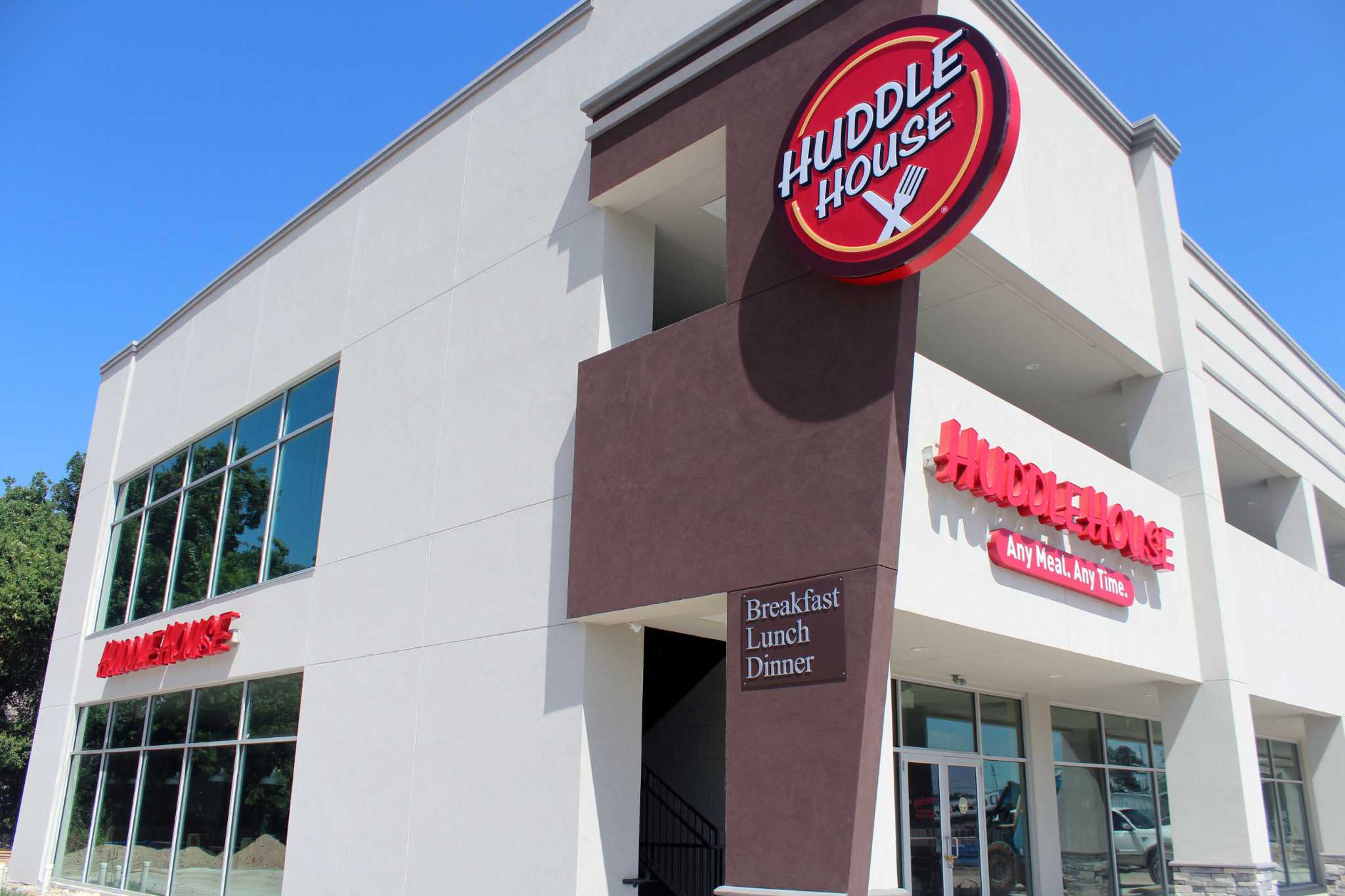 Huddle House developing Cleveland location