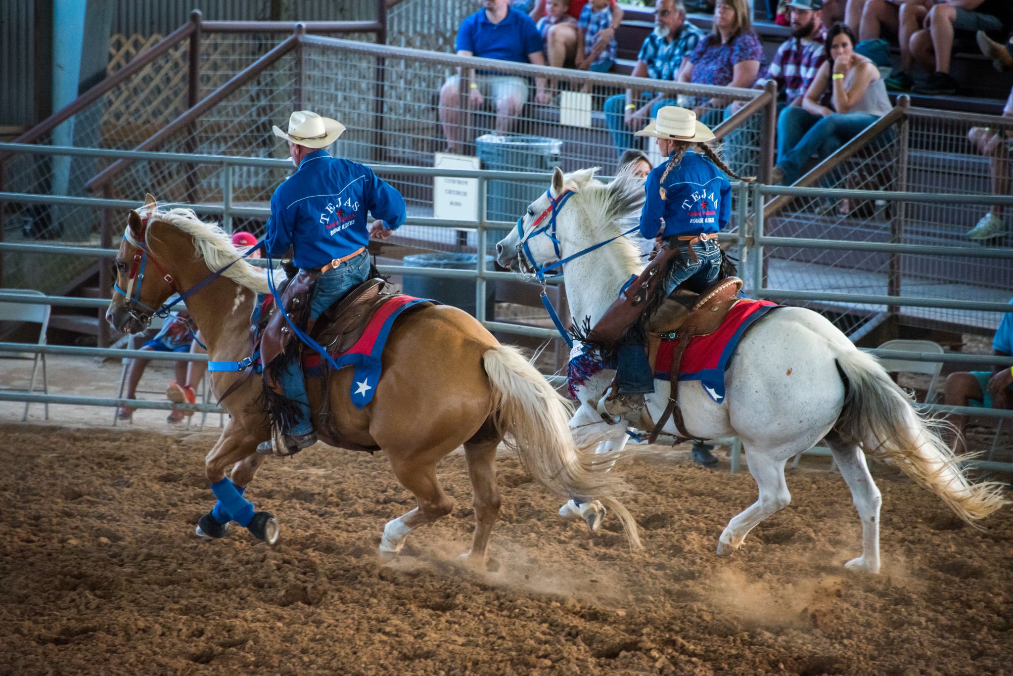 Tejas thrills with weekly rodeo