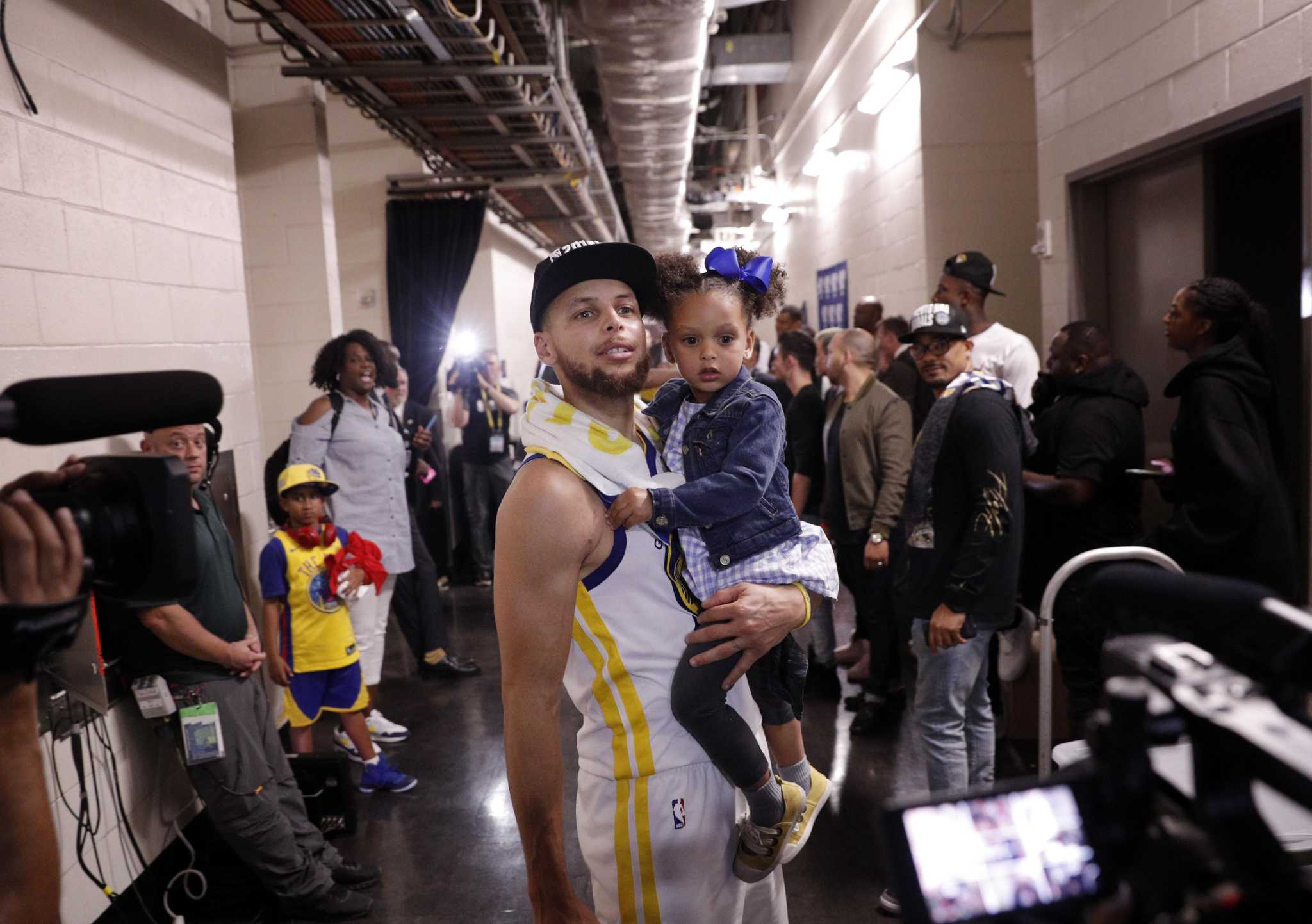 Stephen Curry talks motivation, potty training in new web series