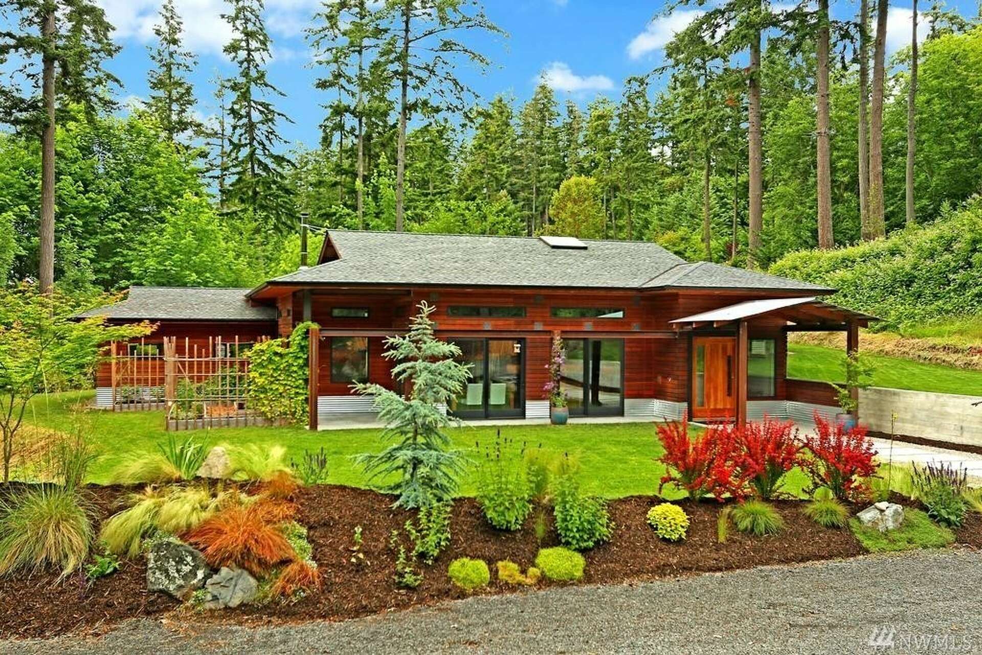What's the deal behind a Northwest Contemporary? Let this Bainbridge ...