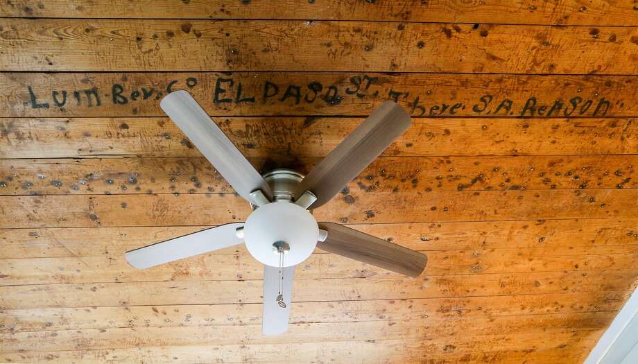 South Side Craftsman gets shack-to-chic makeover - San Antonio Express-News