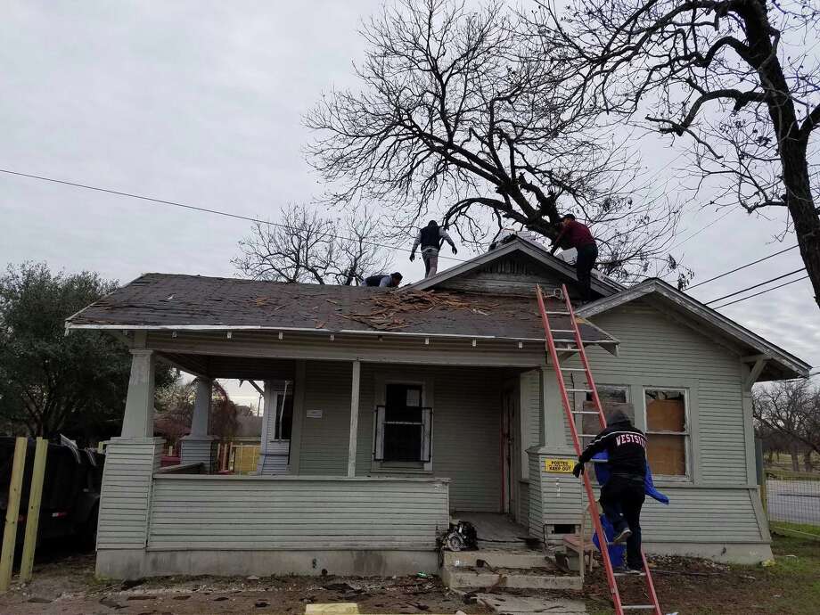 South Side Craftsman gets shack-to-chic makeover - San Antonio Express-News