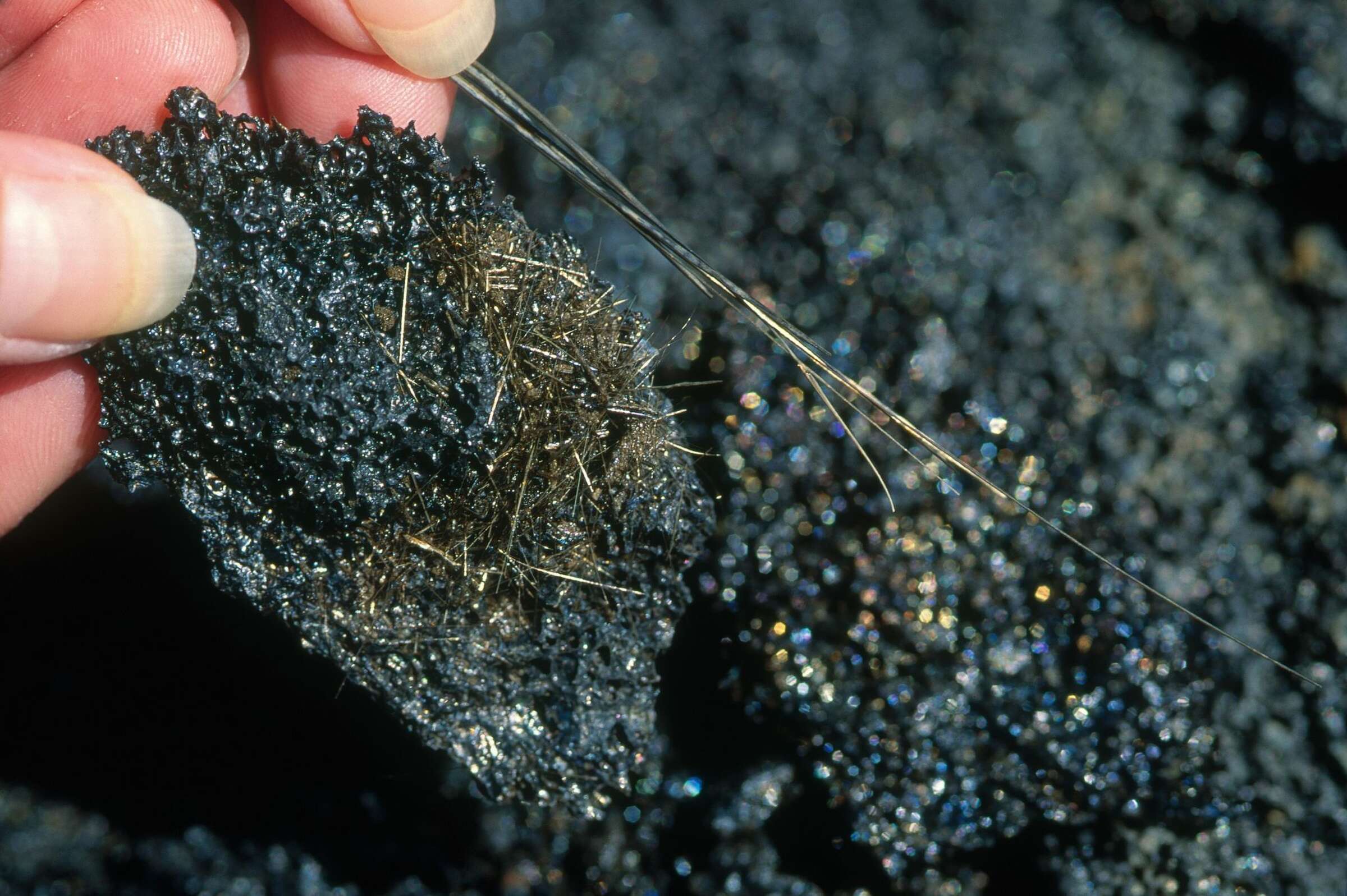 Dangerous golden 'hair' sprouting from Hawaii's Kilauea volcano