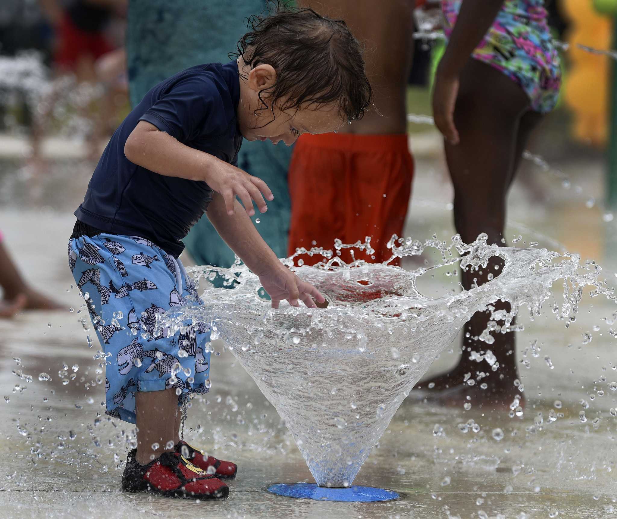Jumping jets of water bring sweet relief to San Antonio’s East Side