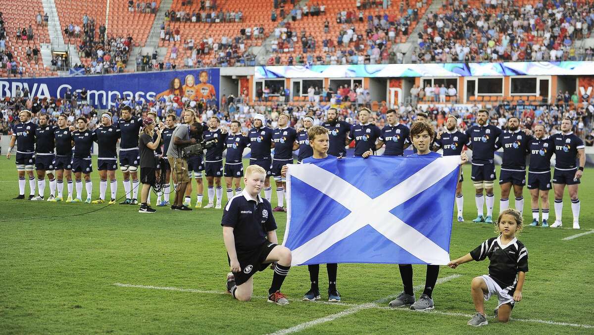 USA hangs on to defeat Scotland in rugby thriller