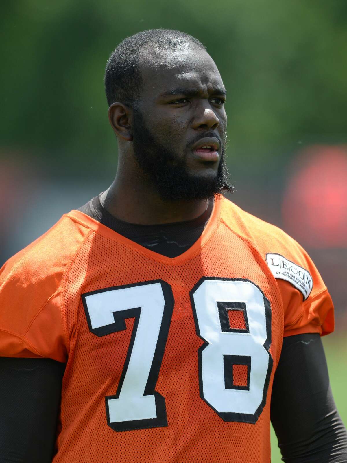 Texans claim Roderick Johnson, cut Kendall Calhoun