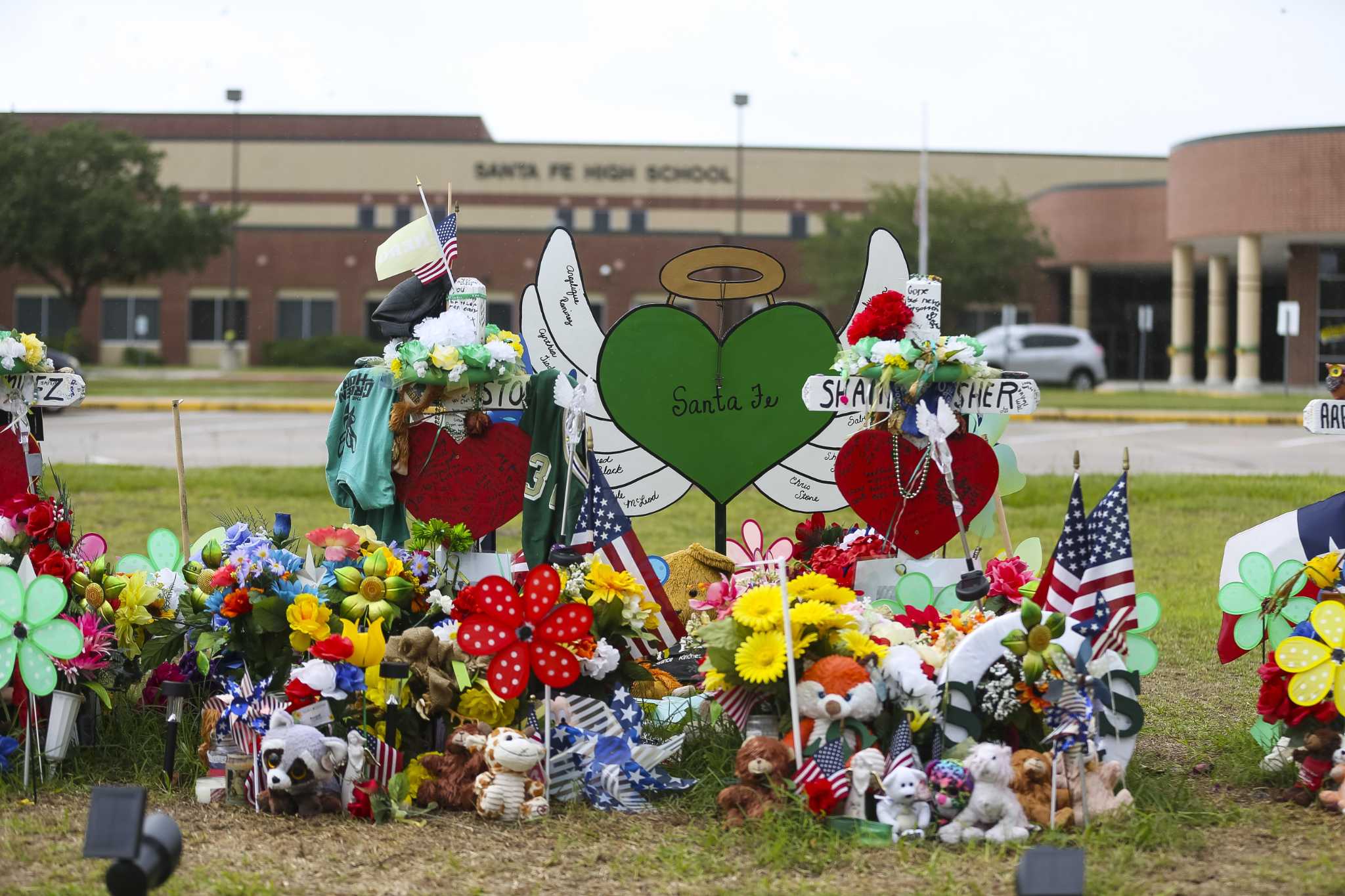 Santa Fe ISD parents demand more communication, security upgrades as ...