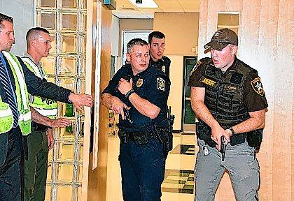 Teachers, police conduct active-shooter training