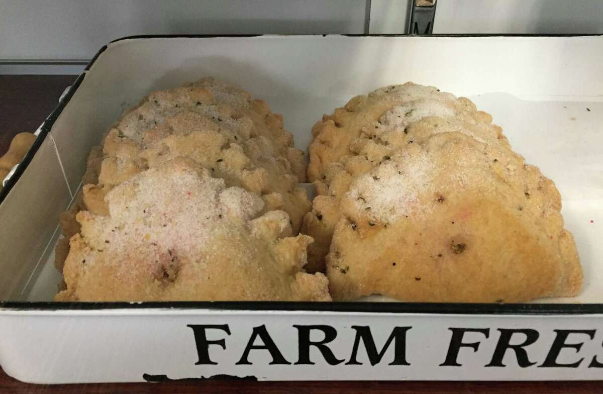 Review: Dab Hemp Cafe brings good vibes to the Five Points neighborhood