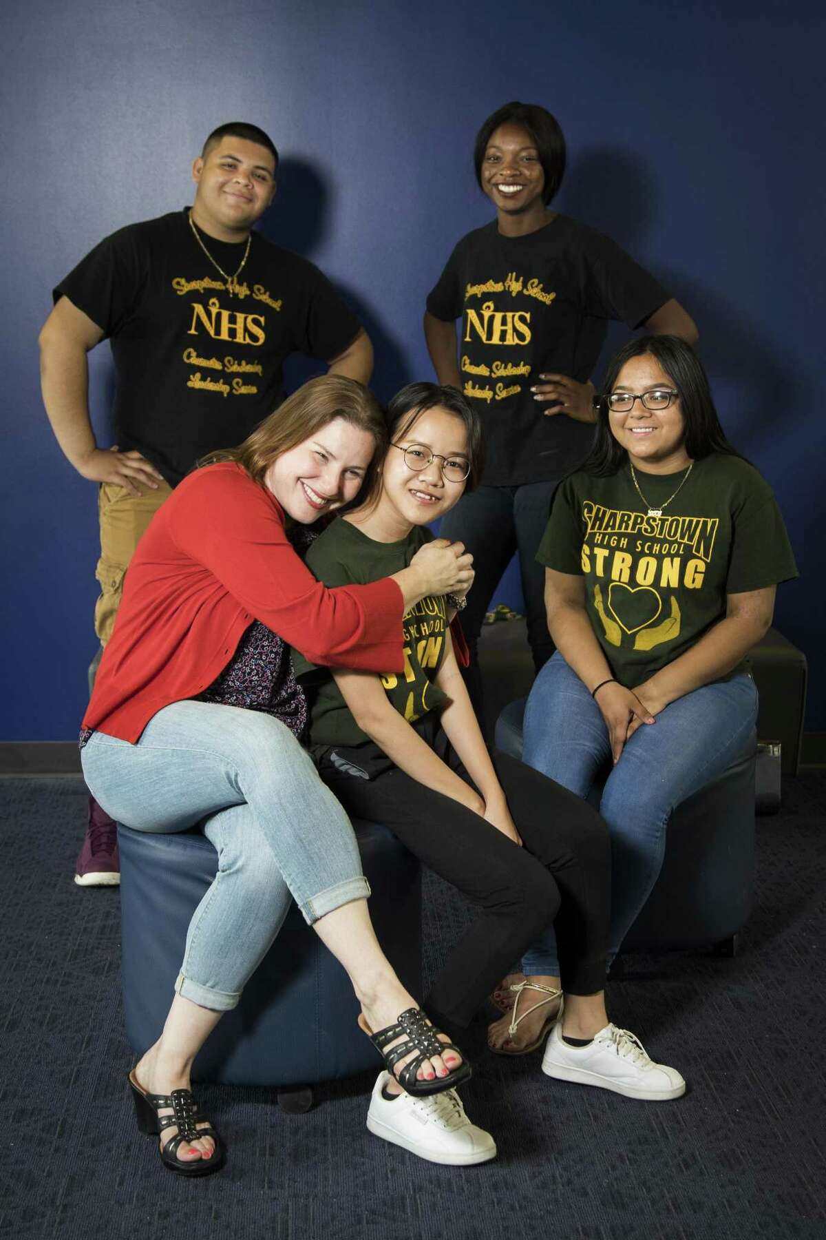 Sharpstown teacher and students serve their community after Harvey