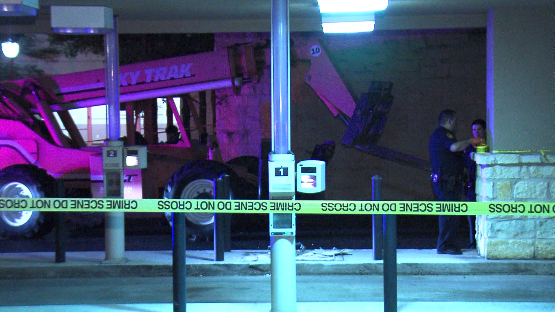 Thieves use stolen forklift to snatch ATM from North Side bank