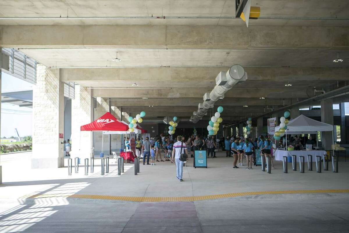 San Antonio's VIA opens park and ride facility to ease congestion on U ...