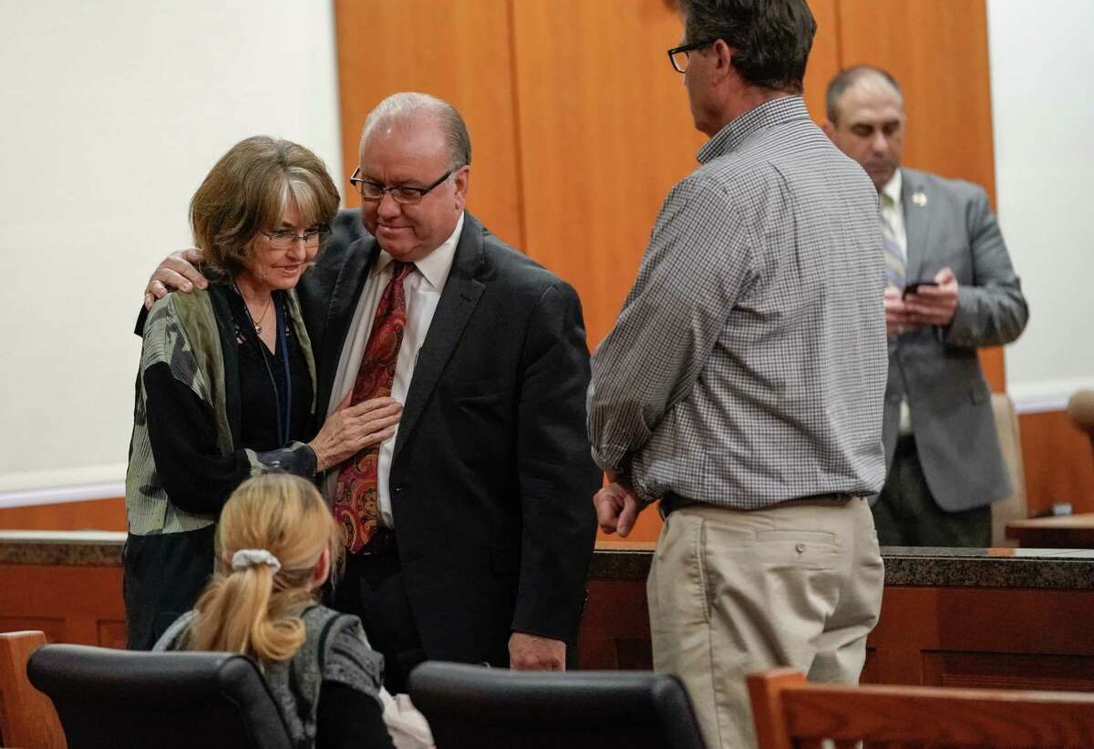 Defense in choking trial: Harris County prosecutors ‘hiding’ the true story