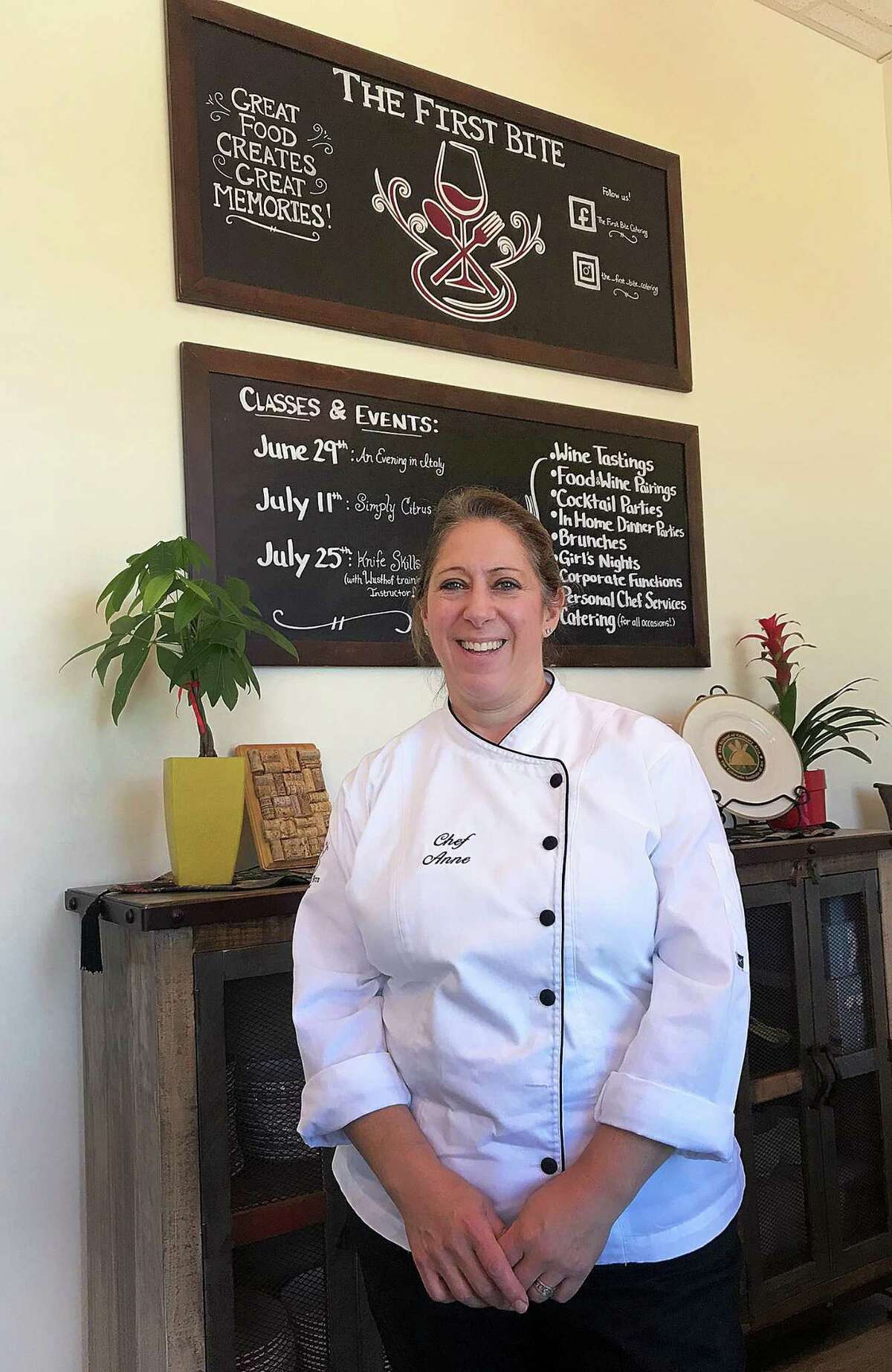 The First Bite catering opens first location in Brookfield