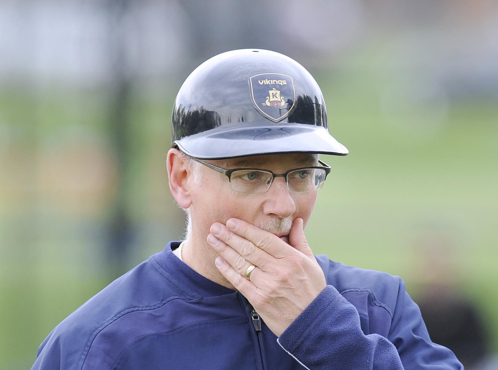 Ken Lewis won’t return as King baseball coach