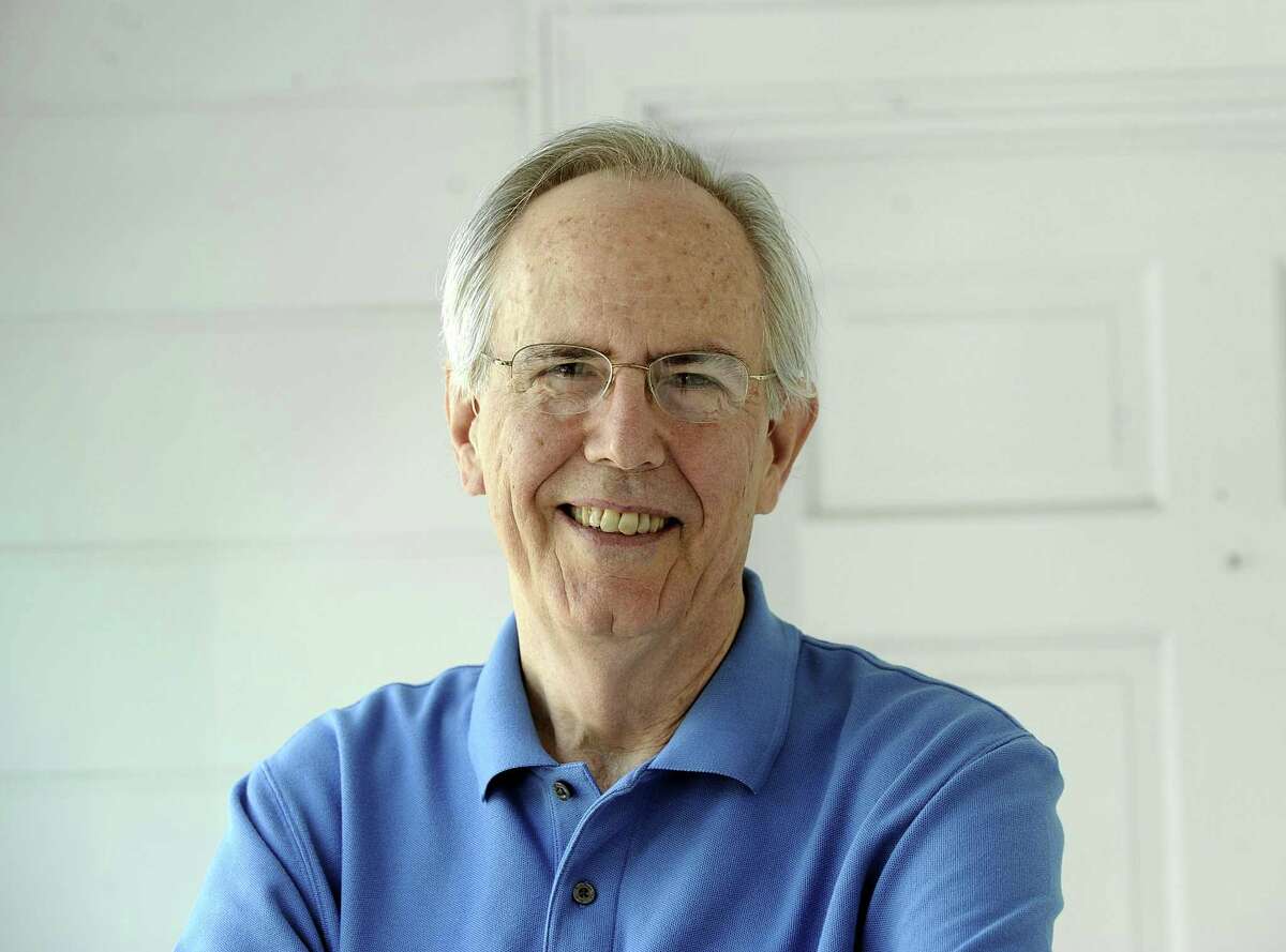 Longtime pastor retiring from First Congregational Church of New Milford